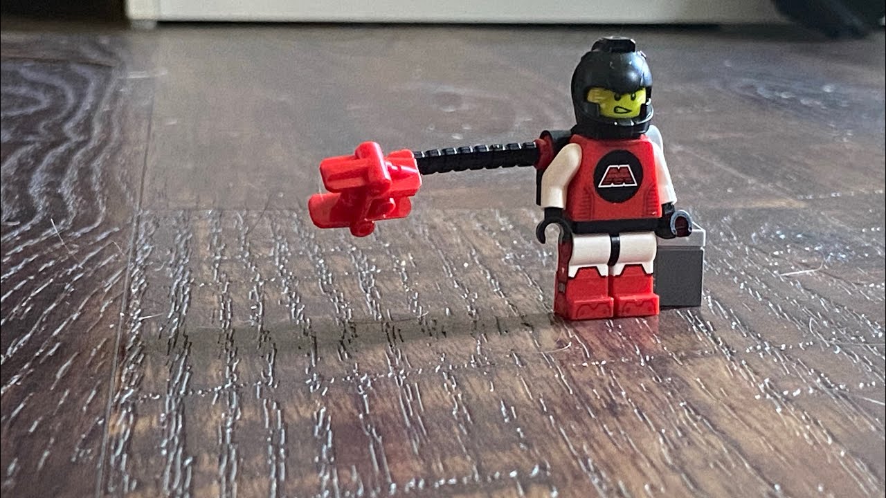 Building of Lego Minifigures Series 26 M-Tron Powerlifter on 11/3/24 ...