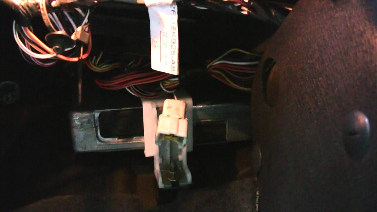 How to program a Ford Contour Mystique key fob - YouTube