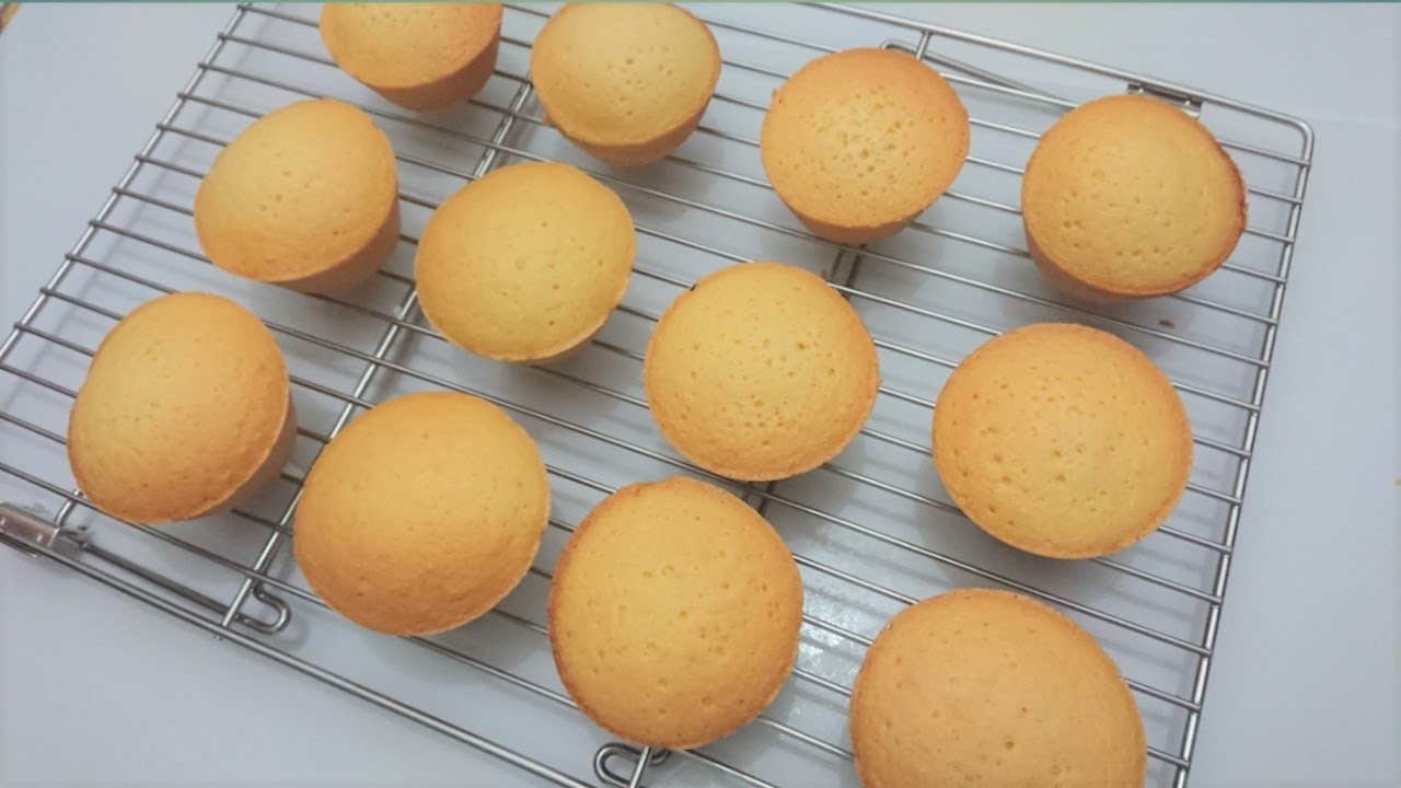 ONLY 3 INGREDIENTS TO MAKE EASY SPONGE CAKE MUFFIN | LEOJ ZEE - YouTube