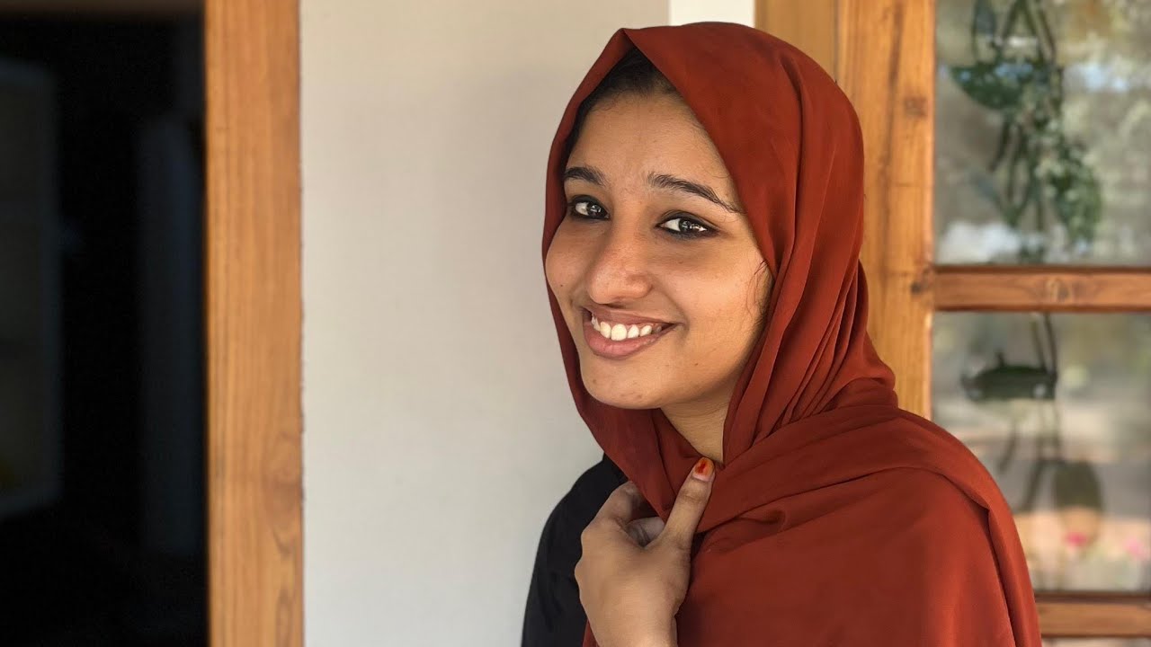 Aynu vlogs is live - YouTube