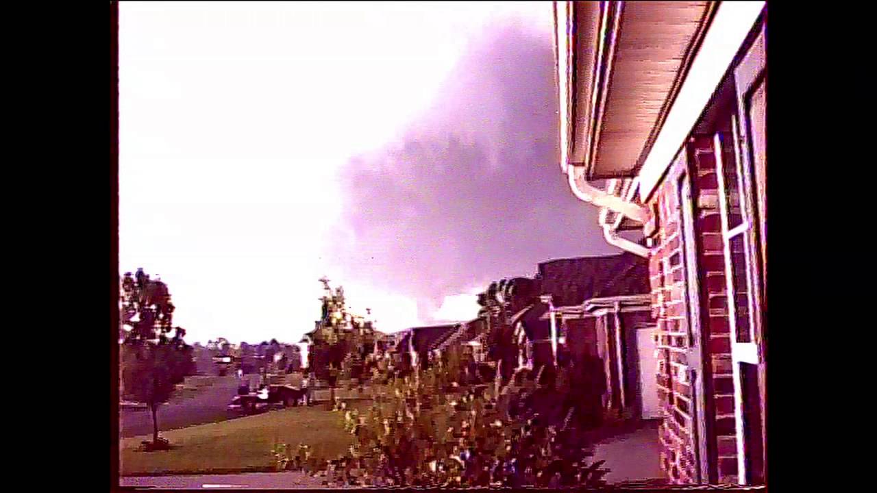 May 28, 1996 - Tornado - YouTube