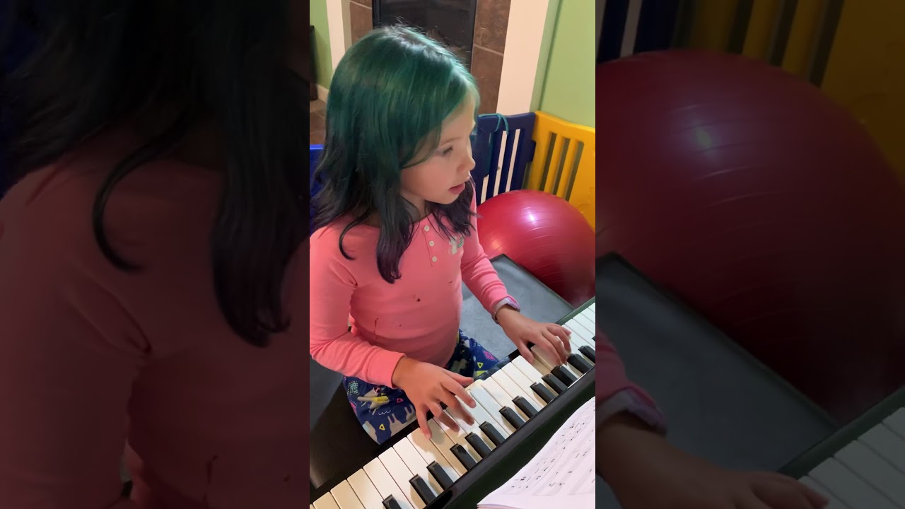 Tiny Toon Adventures Theme Song - YouTube