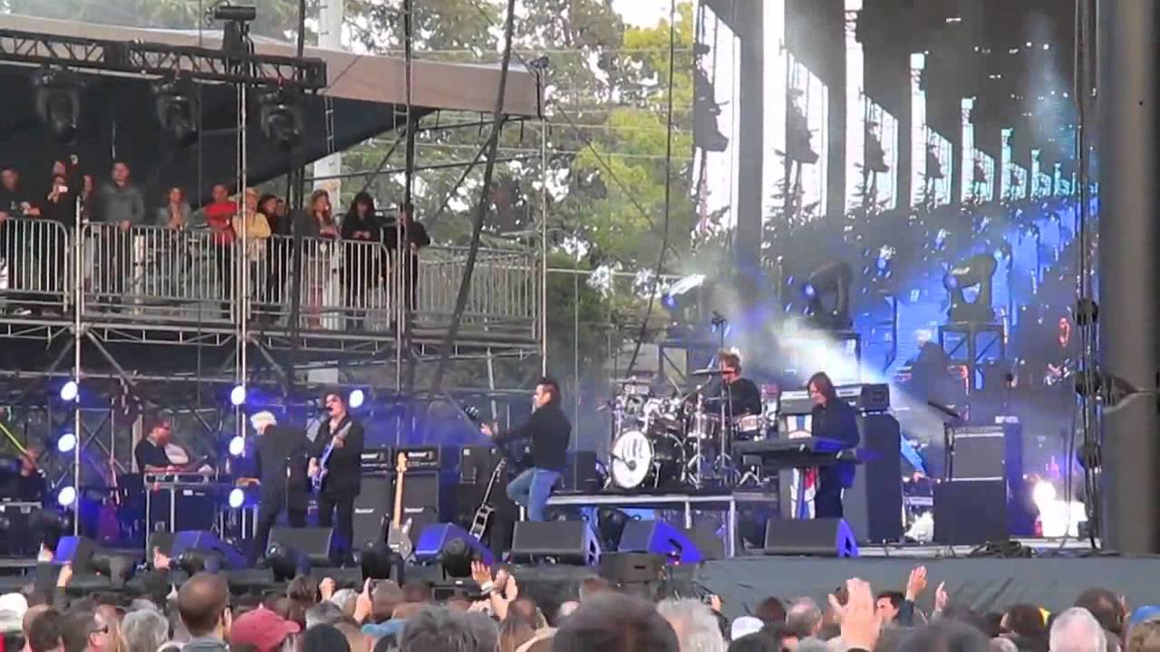 Jason Cooper drummer of The Cure (not Boris Williams) - YouTube