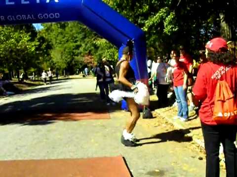 Baton Bob Aids Walk Atlanta - YouTube