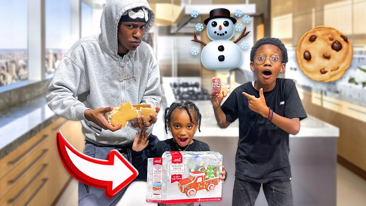 GINGERBREAD HOUSE FAIL!!! | - YouTube