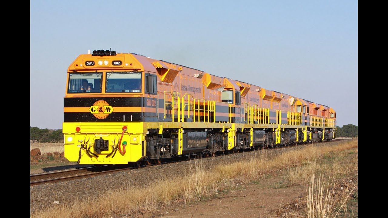 5 Brand New Locomotives - Australian Trains, Victoria - YouTube