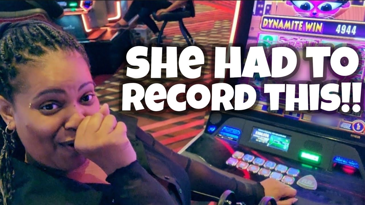 She Didnt Want To Record But This Was Too Good Not To Youtube 1106