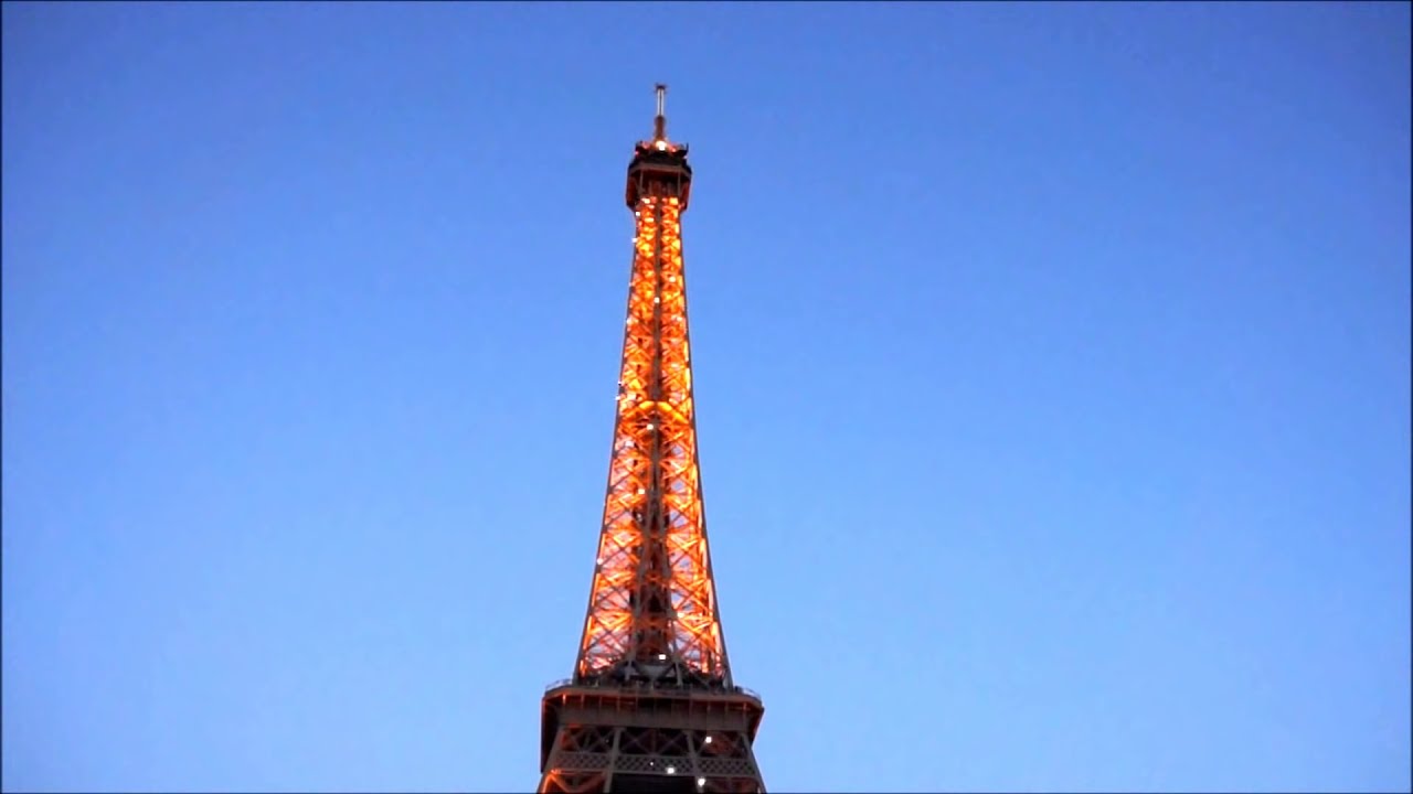 The Night Lights of the Eiffel Tower - YouTube