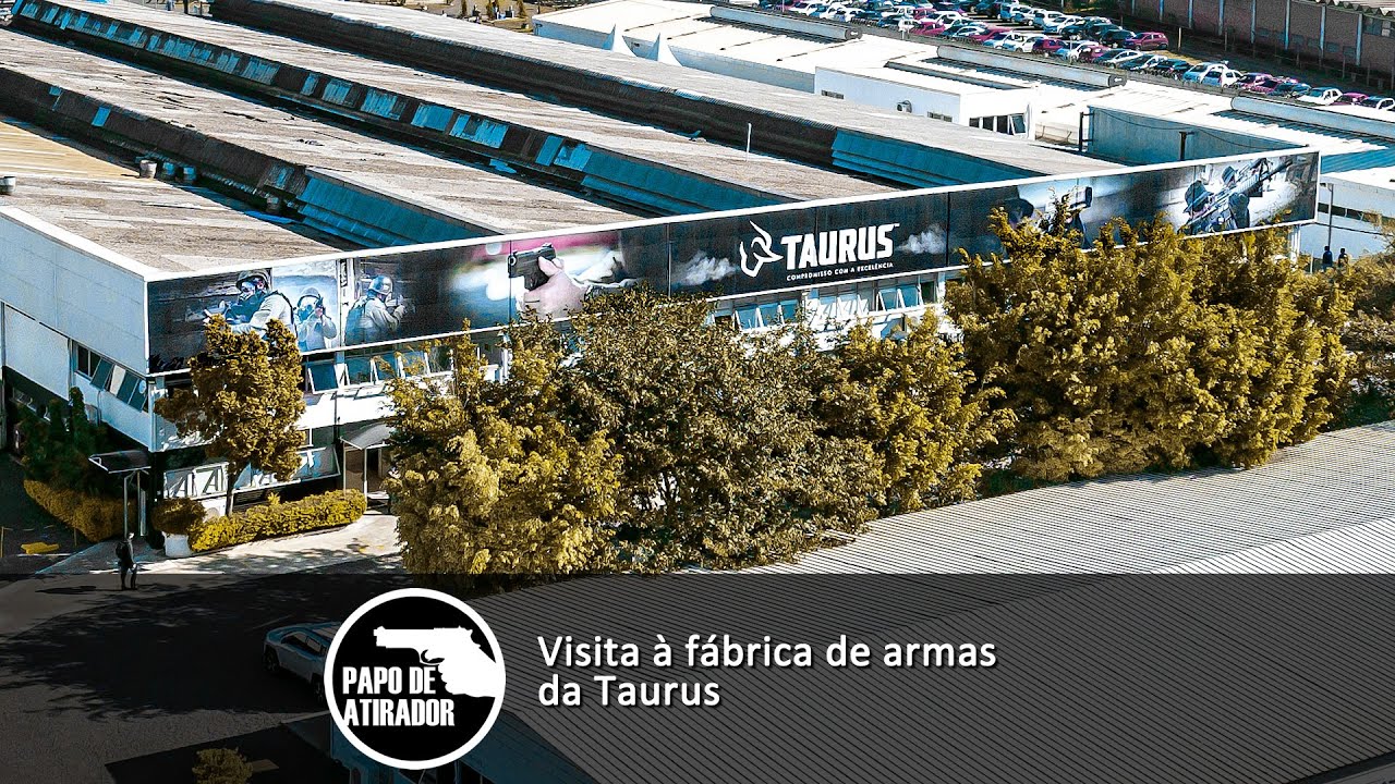 Visita à fabrica de armas da Taurus - YouTube