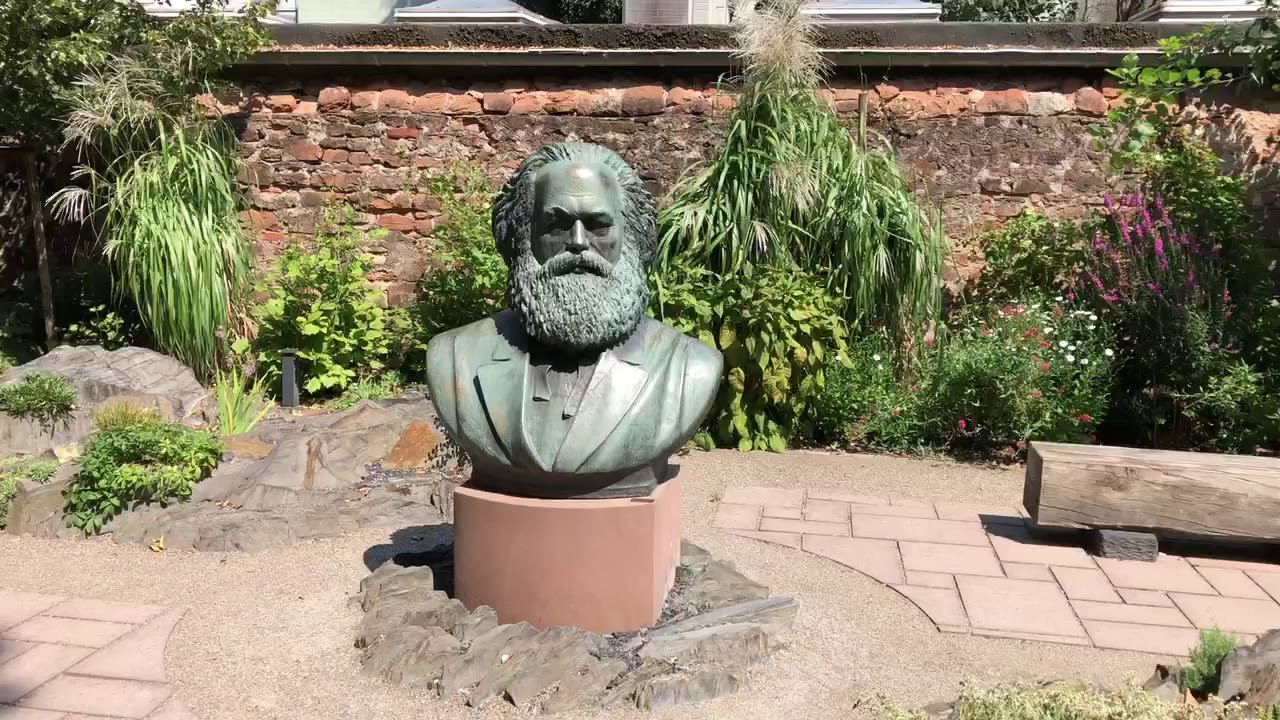 Karl Marx’s house in Trier, Germany - YouTube