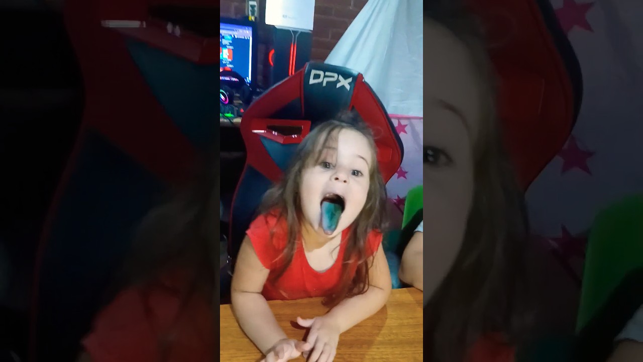 Valentine língua azul trolagem com chocolate #chocolate - YouTube