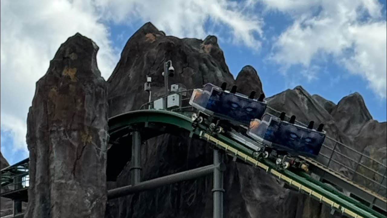 Primordial at Lagoon • Front Row On-Ride POV 4K 60fps • Fire dragon ...