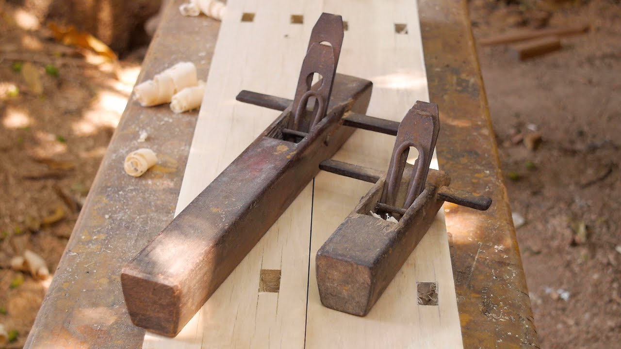 Achieving Razor Sharp Plane Blades Using Whetstones - YouTube