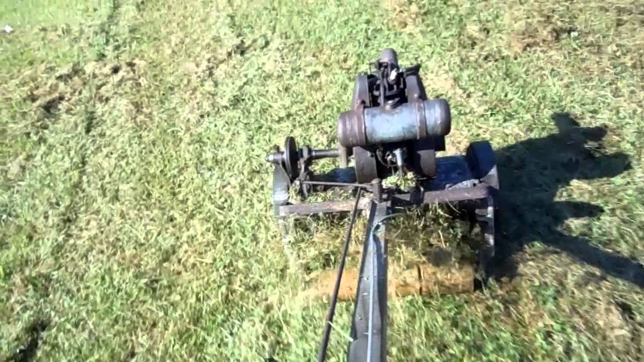 Briggs FG powered Red-E mower - YouTube