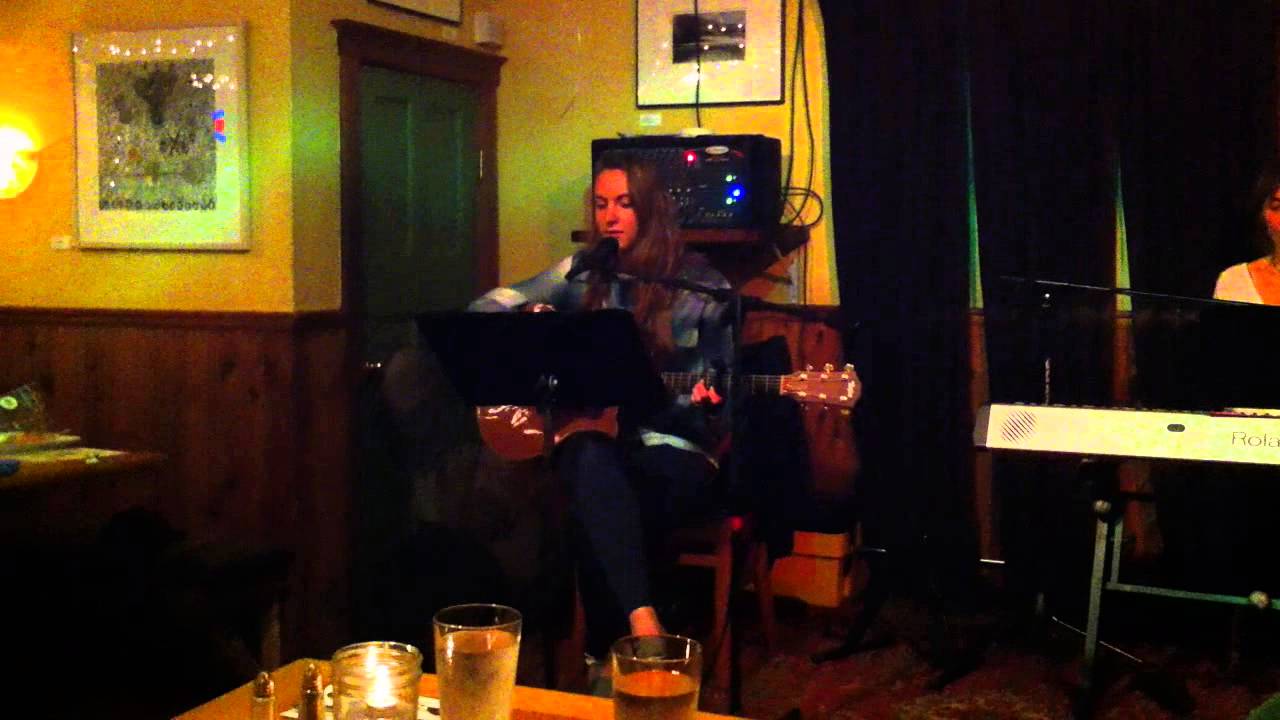 oct 2012 lily and izzy singing 046 - YouTube