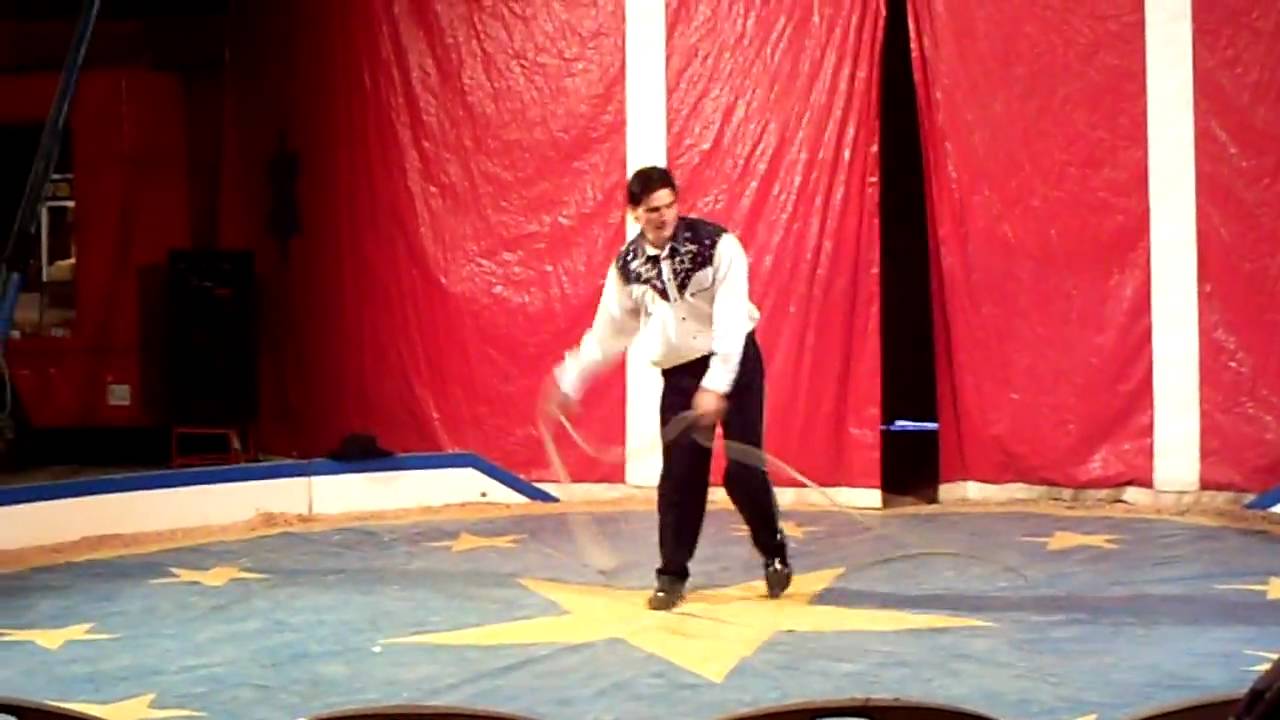 buffalo circus lasso - YouTube