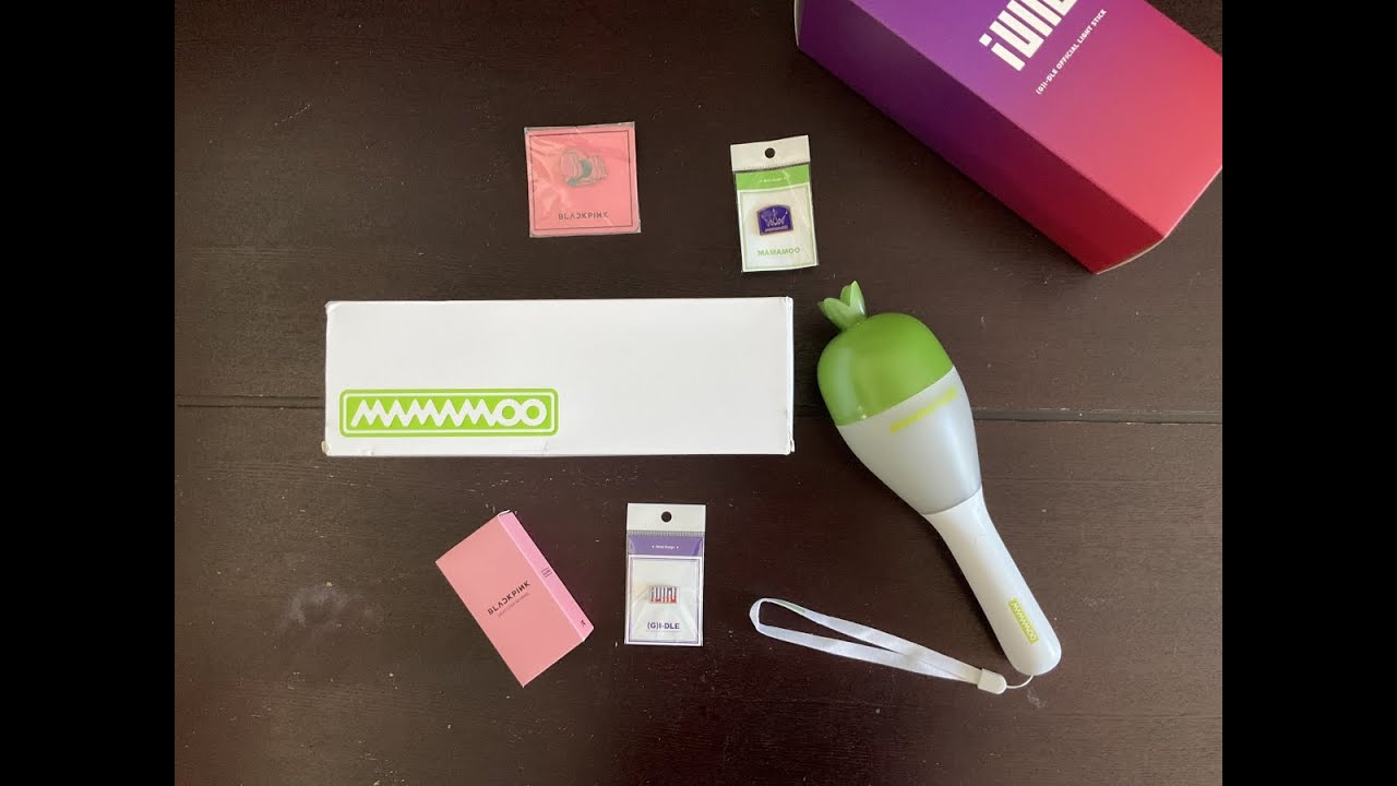 MAMAMOO 'MooBong' Official Light Stick Version 2.5 Unboxing - YouTube