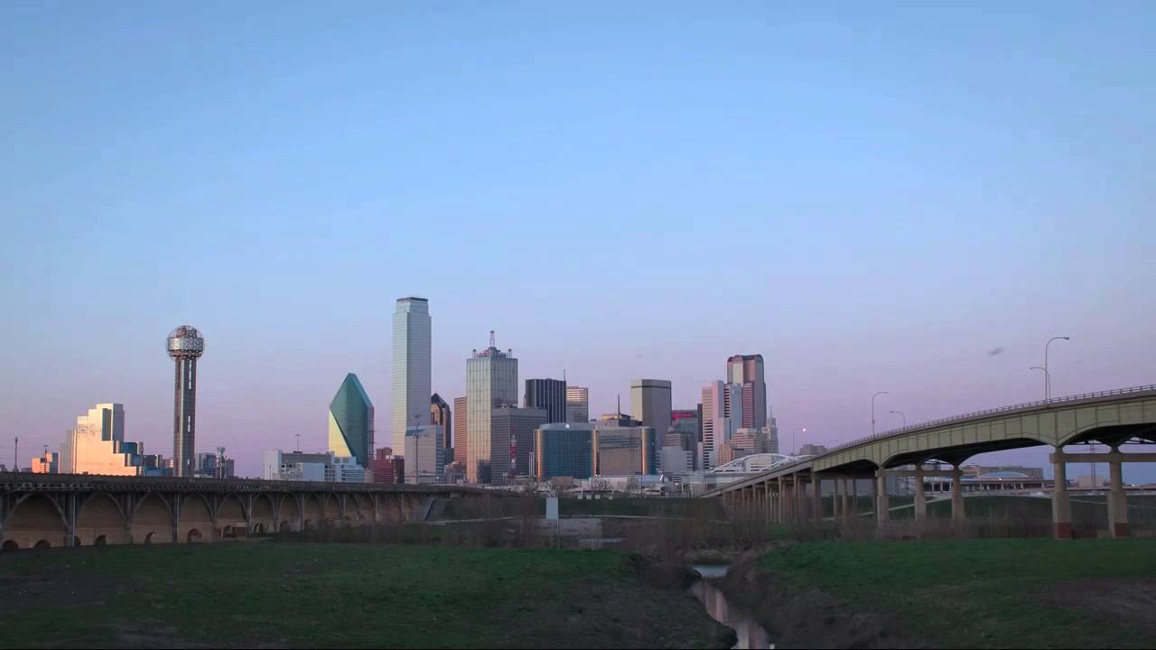 Sunset Timelapse Over The Dallas Skyline - YouTube