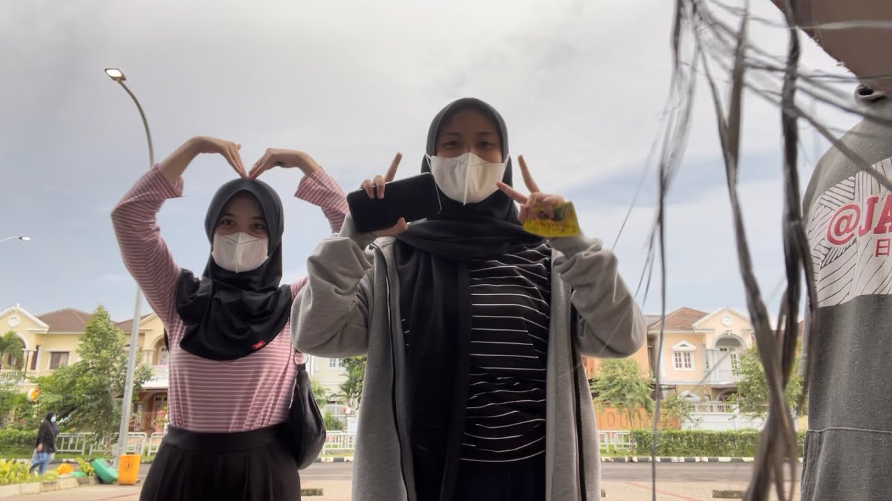 JALAN JALAN RANDOM - YouTube