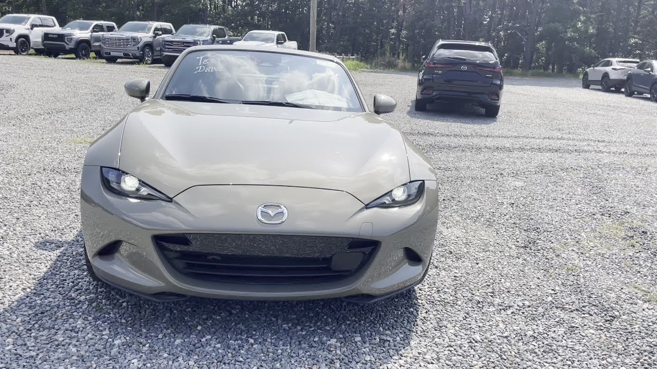 2024 Mazda MX-5 Miata RF Grand Touring Riverhead, Northampton ...