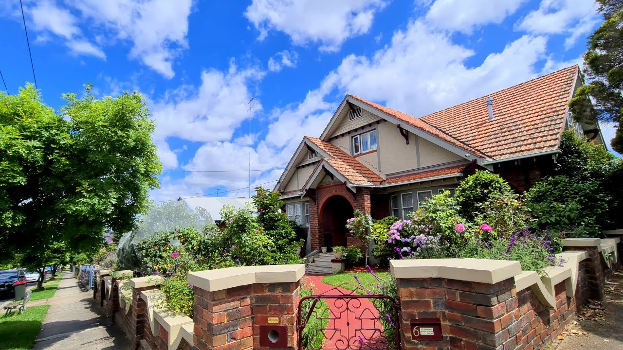 Ascot Vale Walking Tour. Melbourne Suburbs. Australia 4K - YouTube