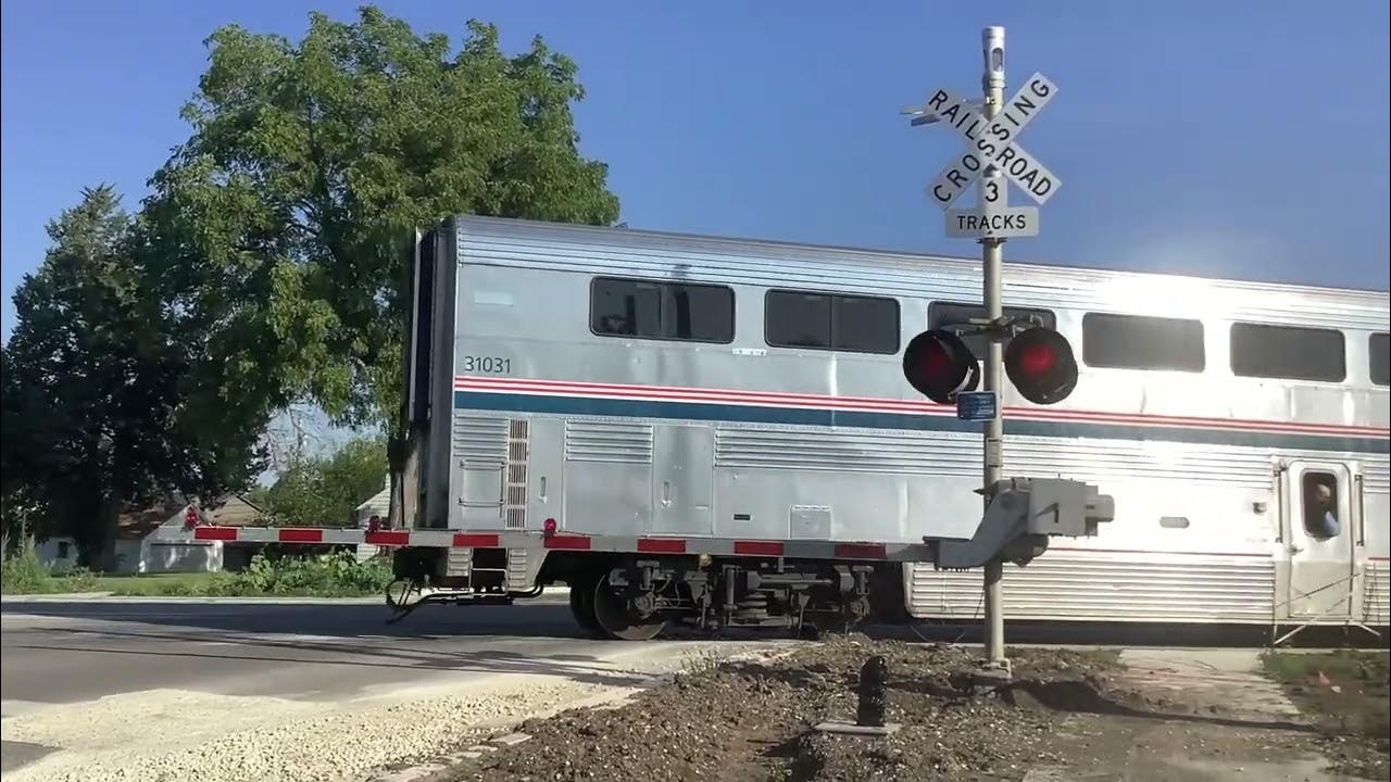 Two Trains at N Main St Railroad Crossing, Osceola, IA 9/6/21 - YouTube