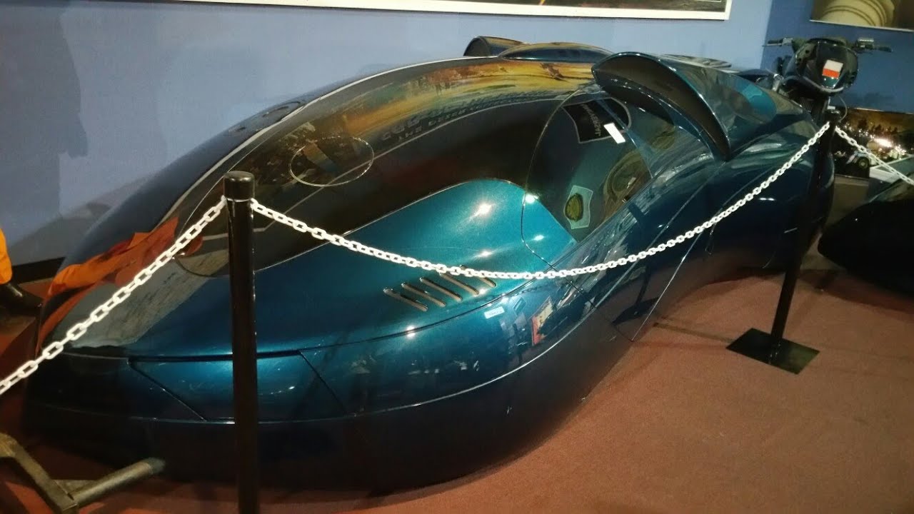 Back to the Future! The real police car and police motorcycle from the ...