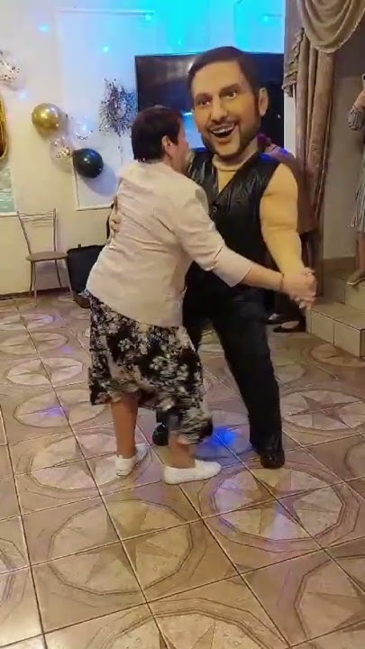 Мужчина #Праздник #Ростовая кукла #Малая Вишера - YouTube