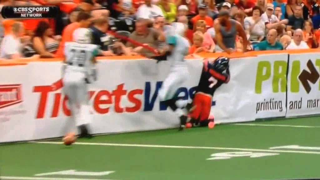Arena Football Fan Leans Into Play, Gets Smashed In The Face - YouTube