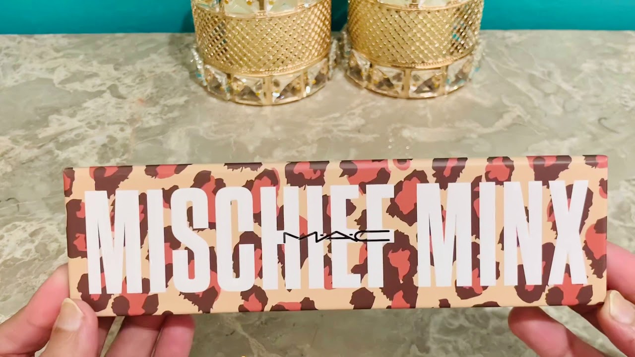 Mac Mischief Minx Eyeshadow Palette (review and swathes ) - YouTube