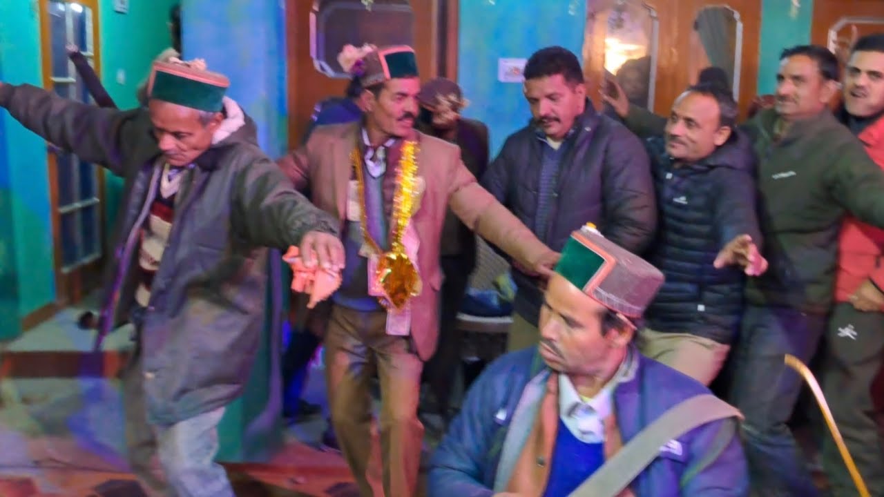 Pahadi nati in marriage / Traditional dance Ghat Nankhari / Upper ...
