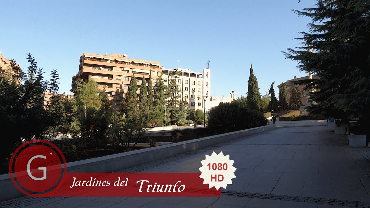 GRANADA | BEIRO | Jardínes del Triunfo, de espaldas a Avda. de Hospicio ...