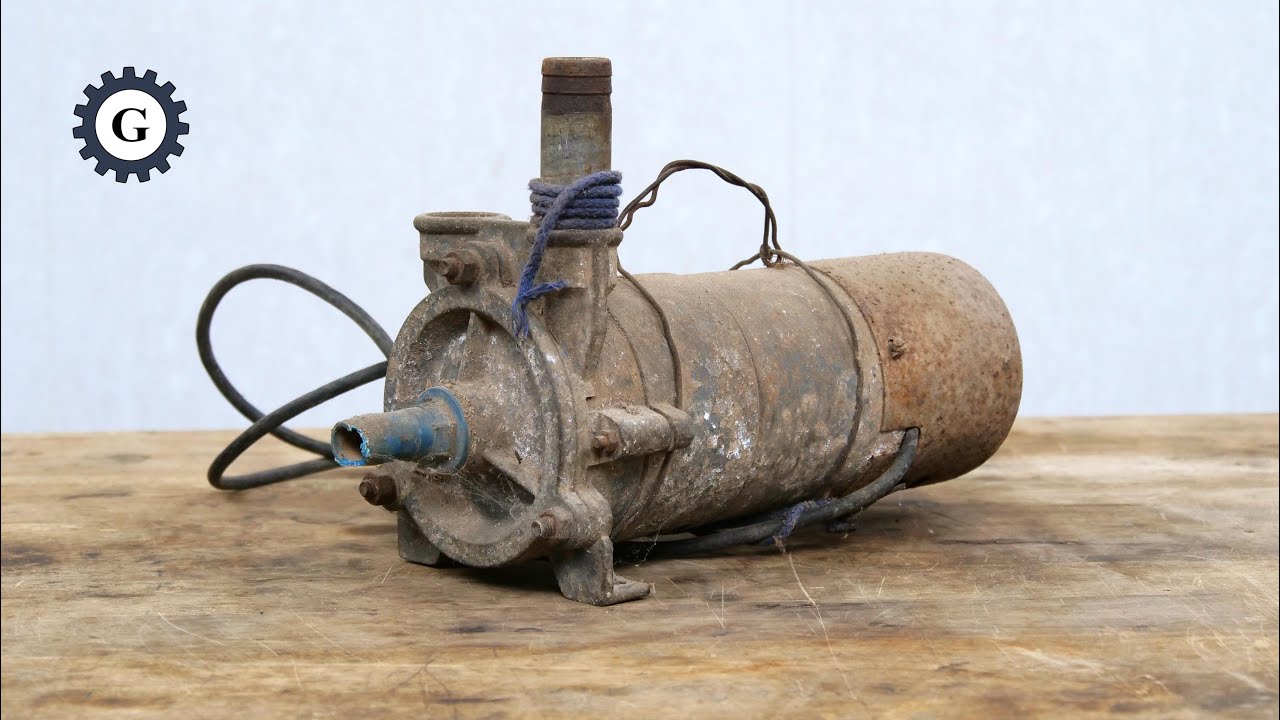 Rusty Soviet Water Pump Restoration - YouTube