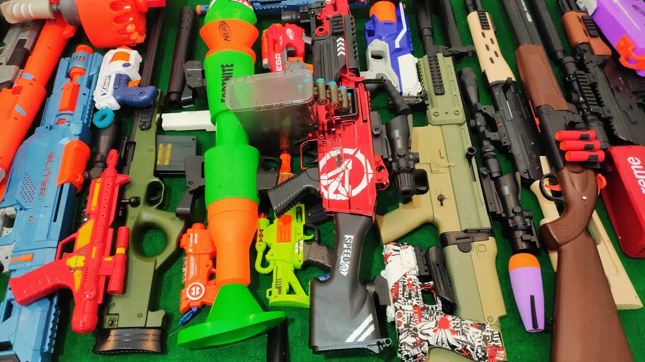 Collecting 7 Sniper Rifles and AK47 Captain America Lasser Gun Fortnite ...