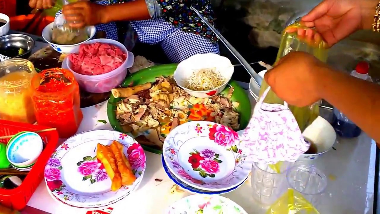 Thưởng thức cháo lòng bò Thủy Đen (Cây Me, Châu Lăng) ngon nhứt huyện ...