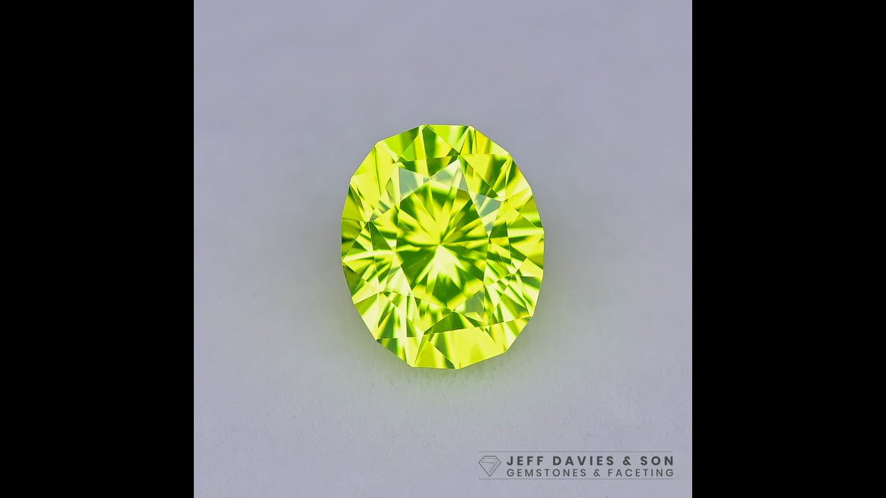 2.21ct LAB Lumo Garnet LuAG - Lutetium Aluminum Garnet - Pulled ...