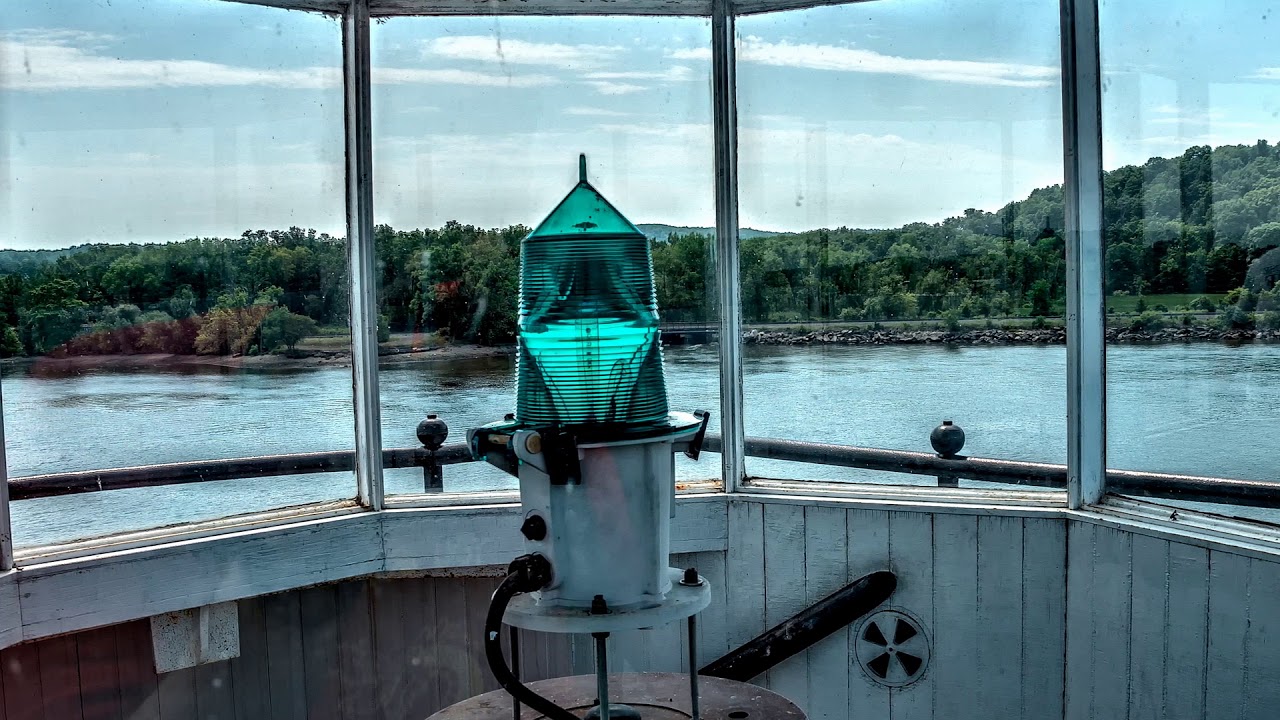 Hudson - Athens Lighthouse - YouTube