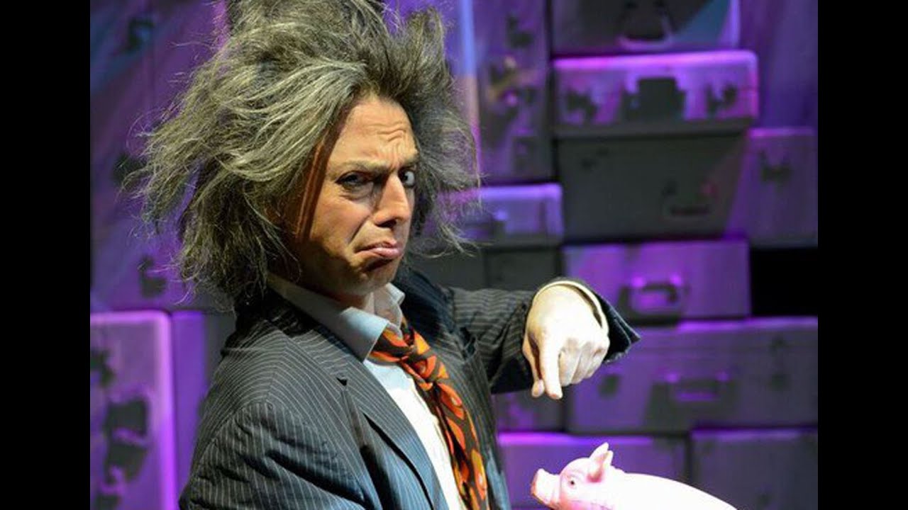 Francesco Scimemi mago comico spettacolo a teatro - YouTube
