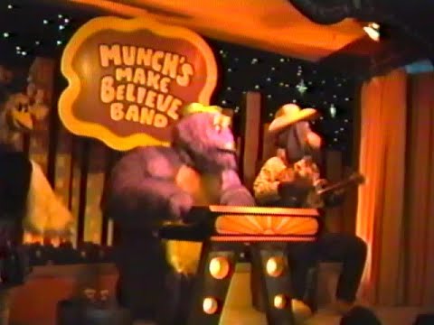 Easter '91 my 3rd Birthday June '91 at Chuck E Cheese's (back when it ...