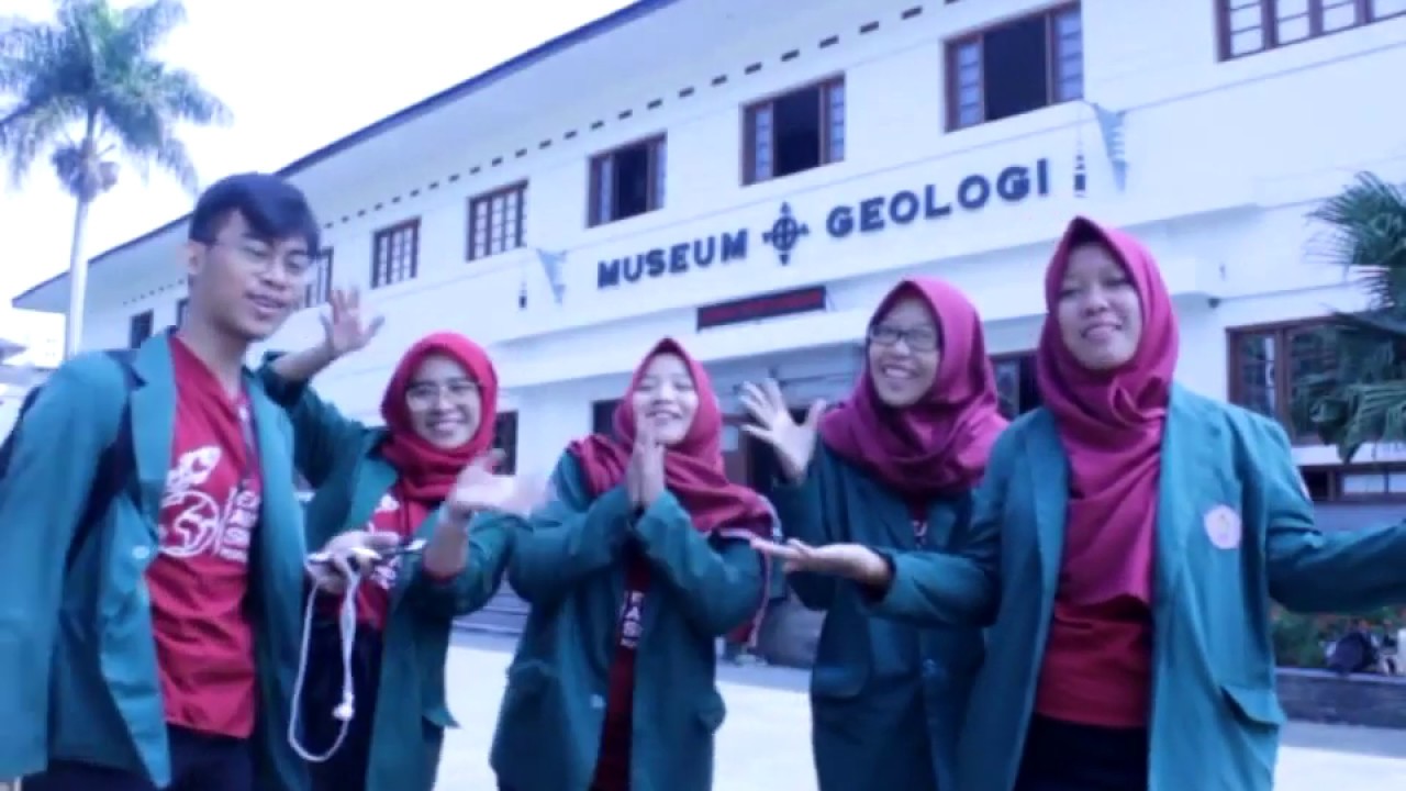 Bandung Vlog | Museum of Geology and Bosscha Observatory | FKIP UHAMKA ...