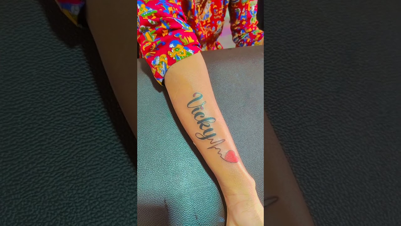 Horaire Vicky Tattoos Something A Little Different 🦤