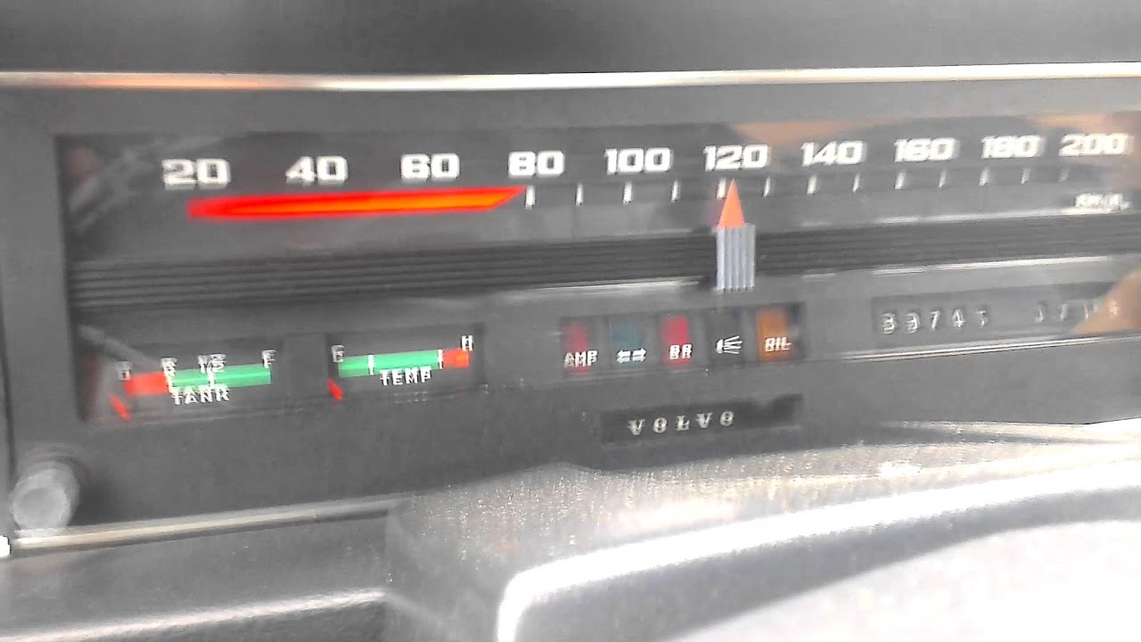 Volvo 144 DL b20 0-100 - YouTube