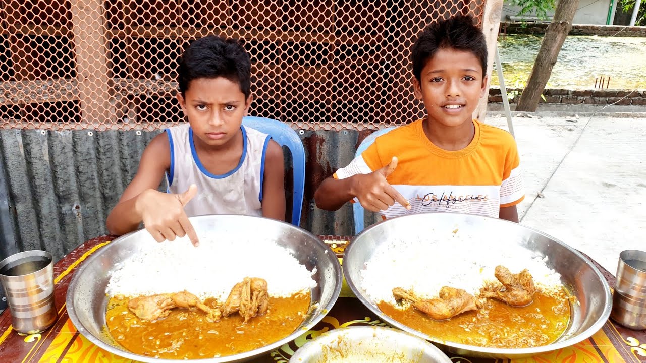 spicy chicken curry with rice eating food challenging competition ...