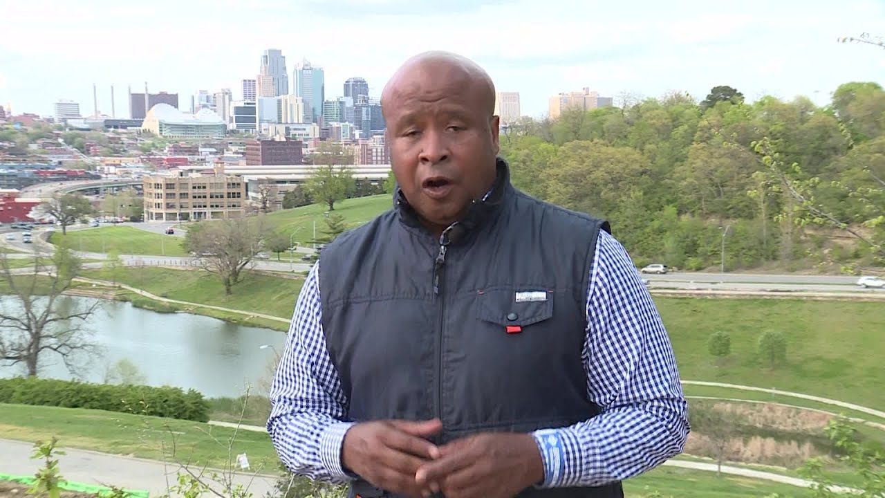 Kansas City high school legend Tony Temple shares draft memories - YouTube