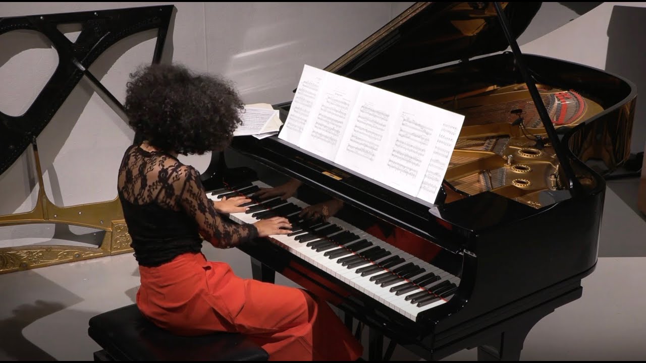 Isabella de Carvalho · Simone Keller · live @Kunstraum_Walcheturm - YouTube