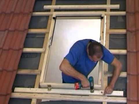 Install a RoofLITE roof window 7 - Tile roof (part two) - Fix the frame ...