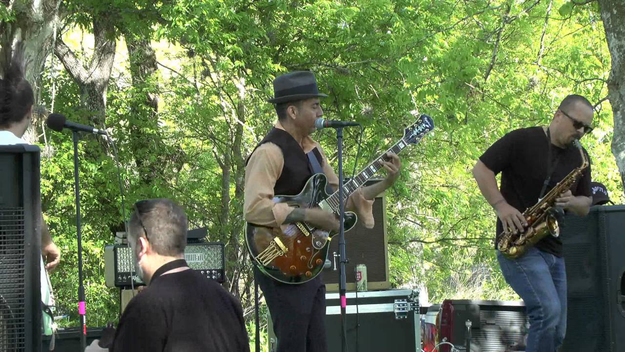 La Chichada - Nuevo Laredo - YouTube