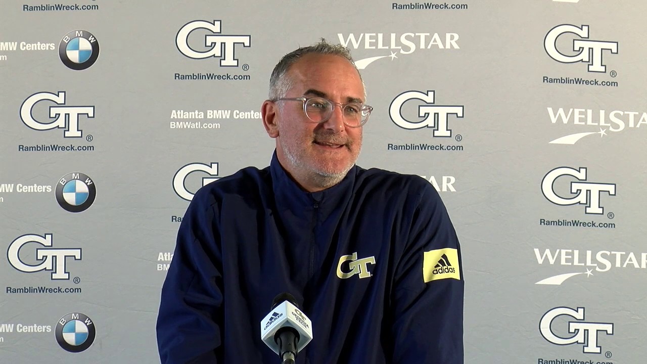 2019 Football #USFvsGT: Offensive Coordinator Dave Patenaude - YouTube