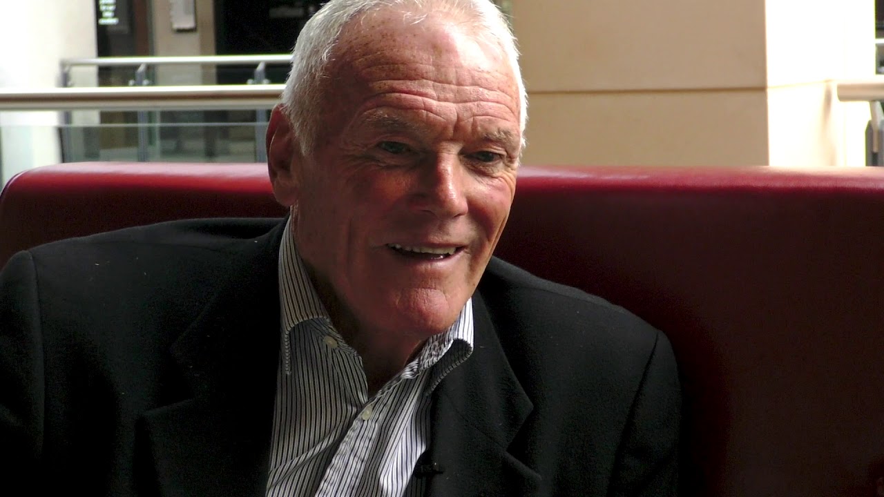 Eddie Gray: Leeds United legend podcast - YouTube