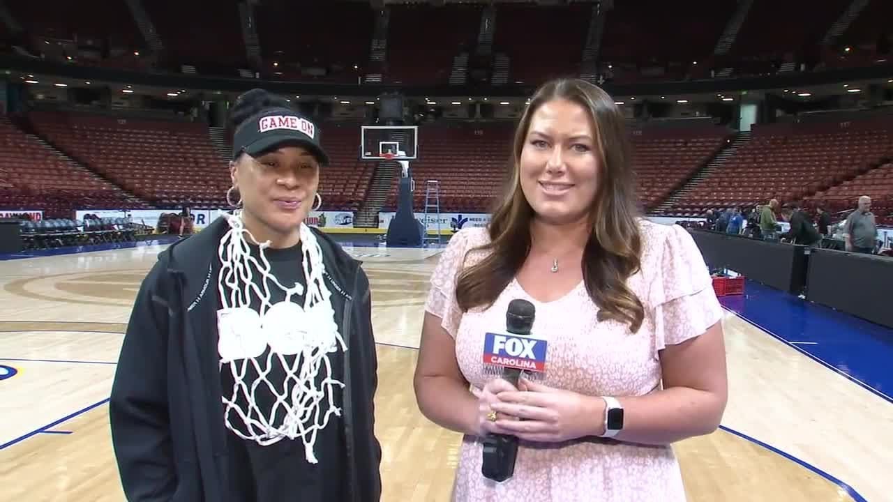 Sport Director Beth Hoole goes 1-on-1 with Dawn Staley after SEC ...